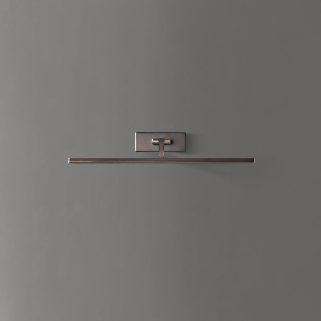 Medium Blake picture light in bronze