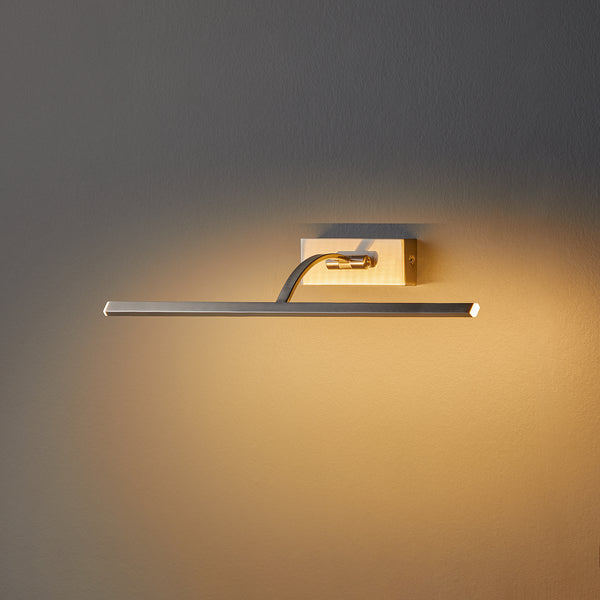 Medium Blake picture light in brushed chrome