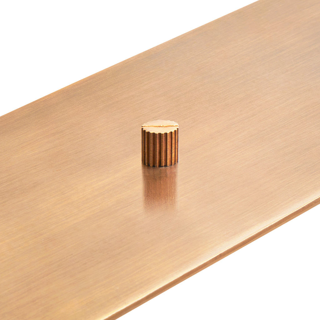 Plateau ceiling fitting in antiqued brass