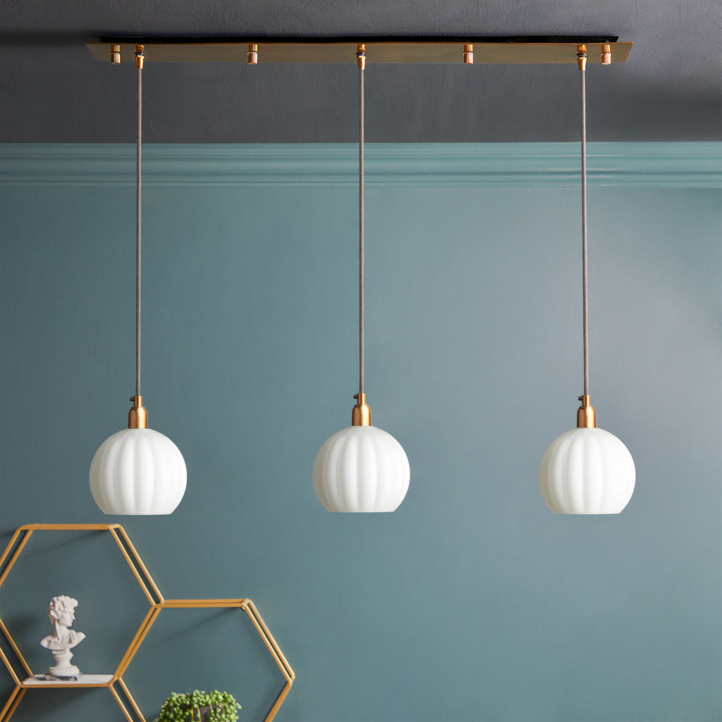 Plateau ceiling fitting in antiqued brass