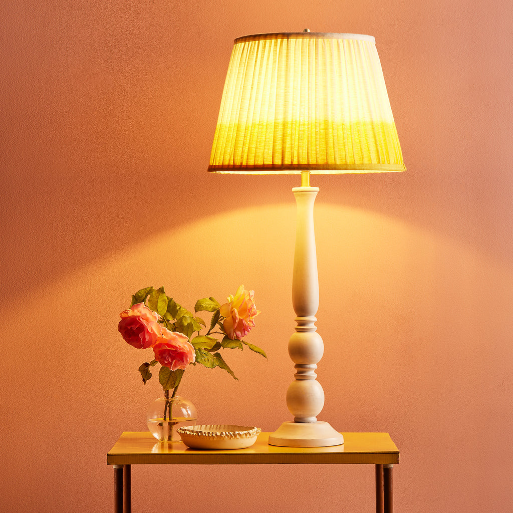 Larger Otto table lamp in white