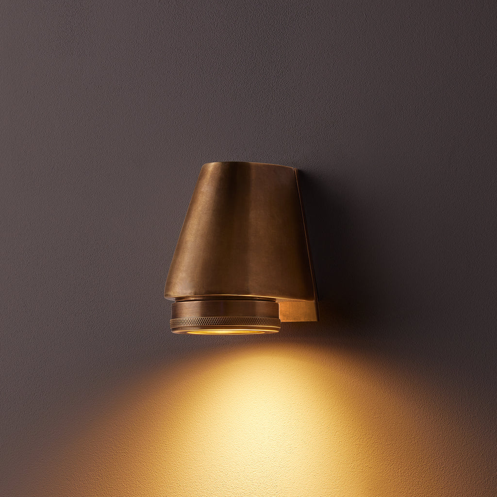 Bowditch mast light in antiqued brass